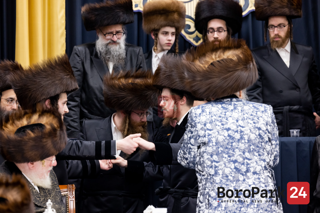 Photo Gallery: Wedding in Courts of Bobov-45 and Rachmestrivkah – Boro ...