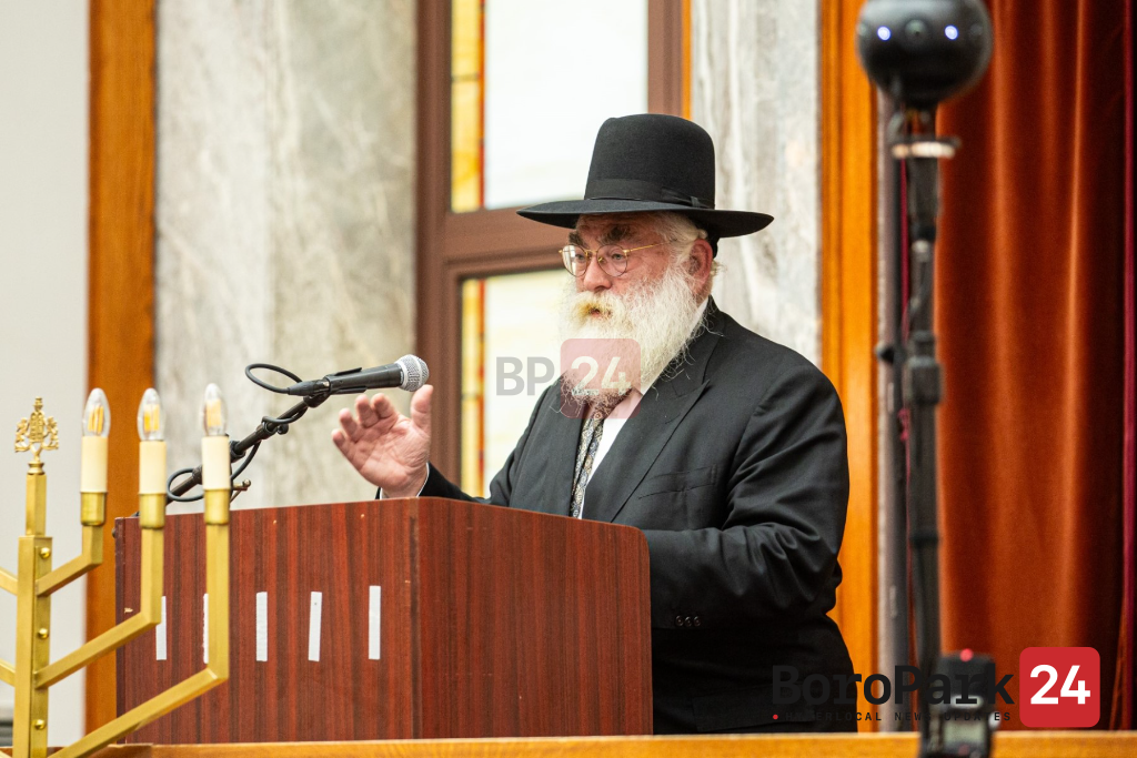Photo Gallery: Levaye of Rav Aaron Schechter, zt”l, Rosh Yeshivas ...