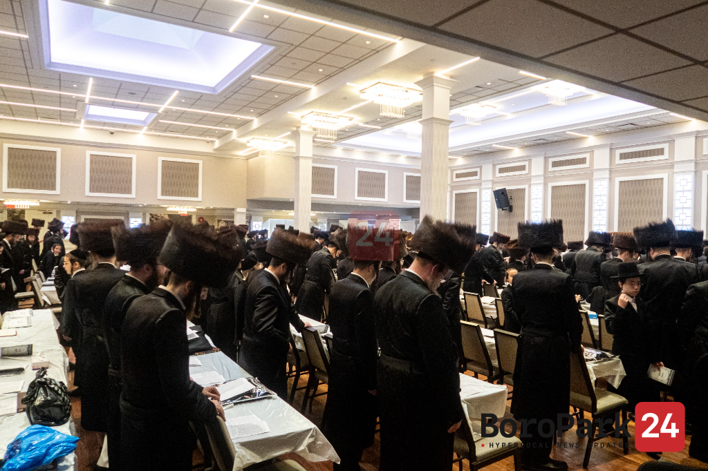 Photo Gallery: Slonim Rebbe Shabbos in Boro Park – Boro Park 24