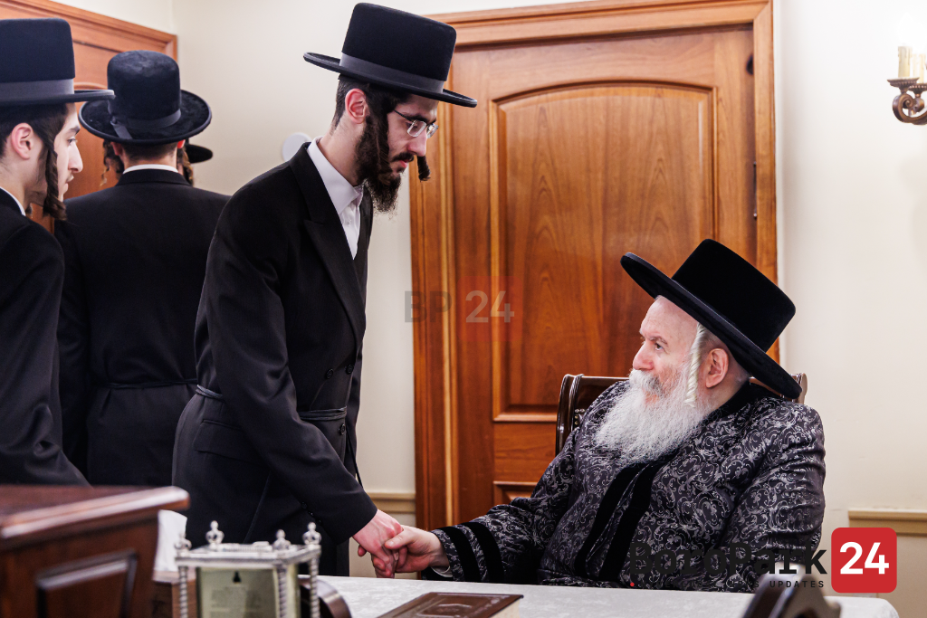 Photo Gallery: Yurtzat Of The First Bobover Rebbe Reb Shloime Zy"u in ...