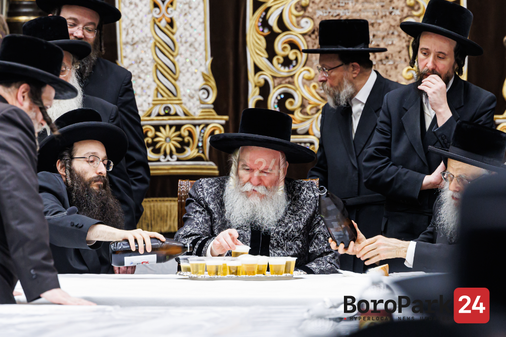 Photo Gallery: Yurtzat Of The First Bobover Rebbe Reb Shloime Zy"u in ...