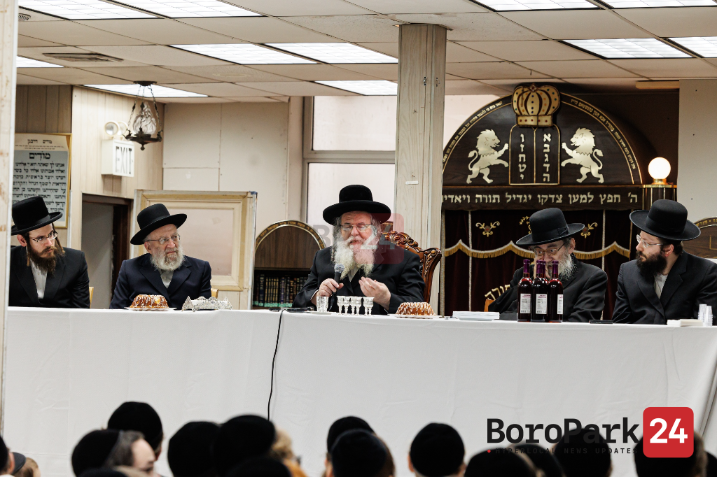 Photo Gallery: Rosh Yeshiva Hagoan Reb Shaul Alter visits Boro Park ...