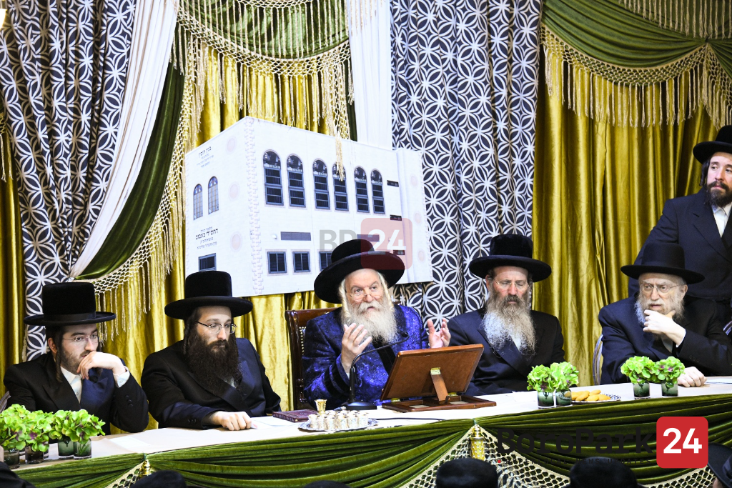 Photo Gallery: Bobov Rebbe visits Israel - Part 2 – Boro Park 24