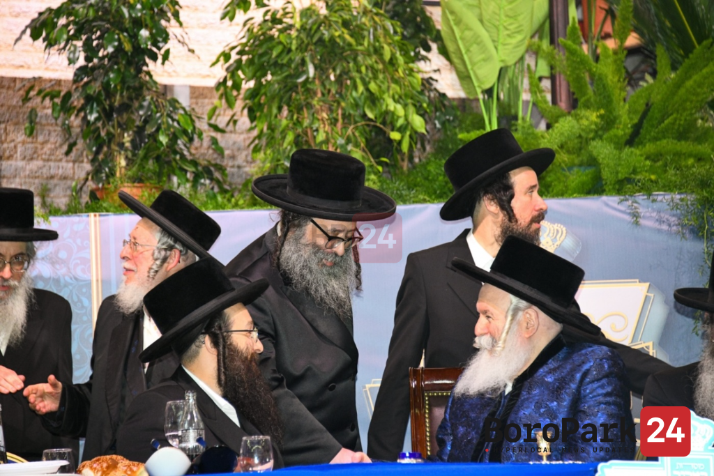 Photo Gallery: Bobov Rebbe visits Israel - Part 1 – Boro Park 24