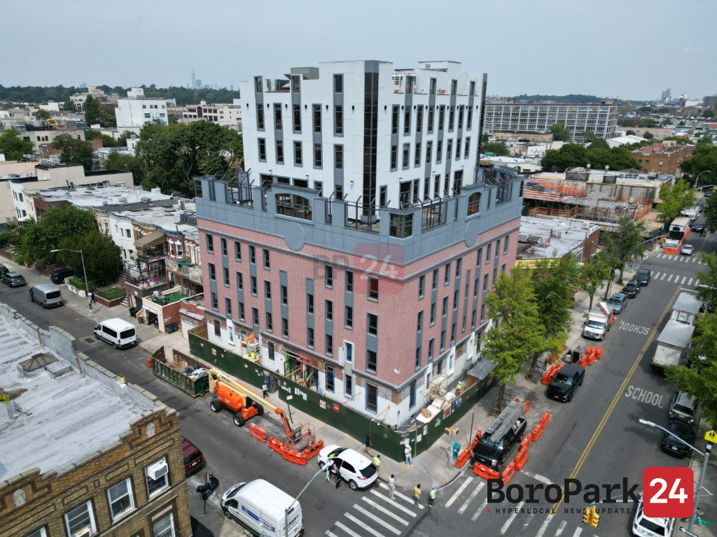 Bobov-45 Cheder Unveils Magnificent Building – Boro Park 24