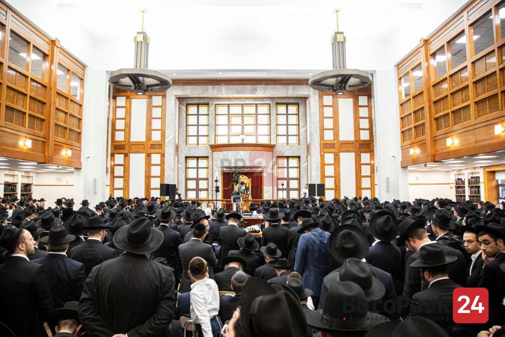 Photo Gallery: Levaye of Rav Aaron Schechter, zt”l, Rosh Yeshivas ...