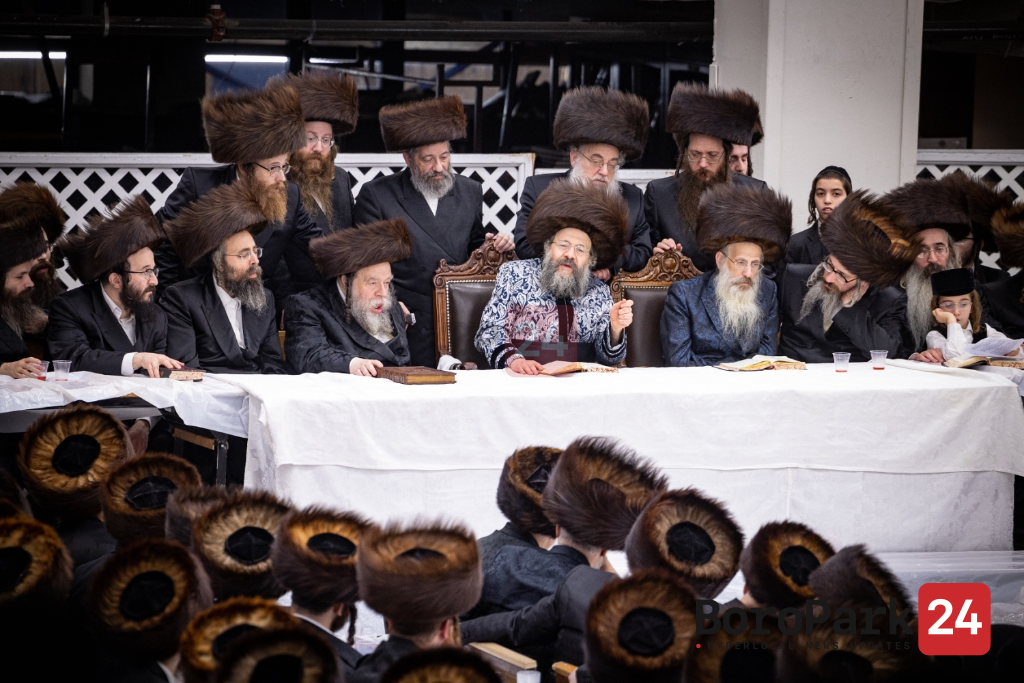 Photo Gallery: Sukkos in Bobov-45 – Boro Park 24